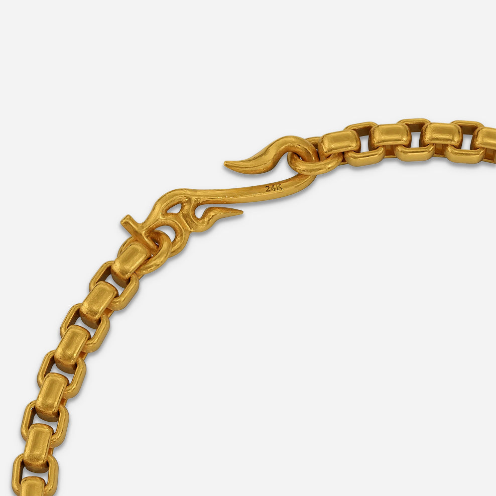 Shop Narrow box bracelet - Gold 24k | 7879